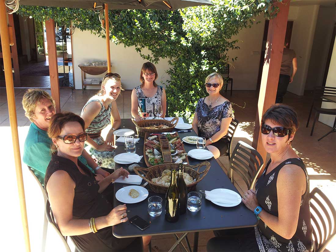 Full Day "Winemaker's Tour" | Bubbly Grape Wine Tours Marlborough